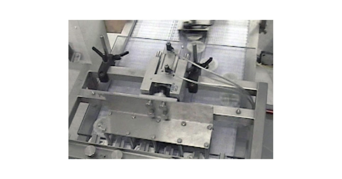 Servo Diverger & Collation Devices for Conveyors | Kleenline